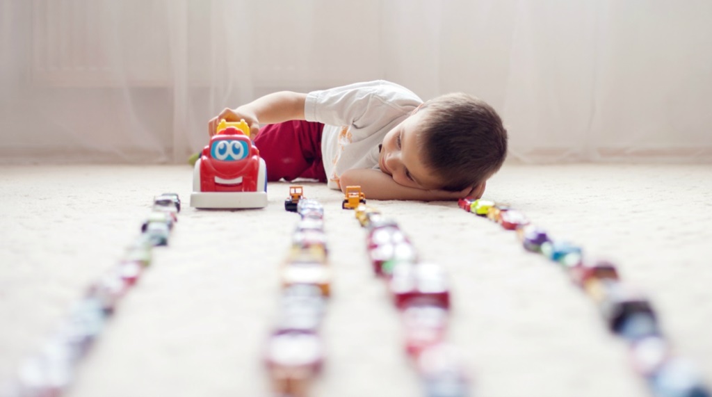 Ce trebuie să știi despre autism - Se poate trata înainte de apariția ...