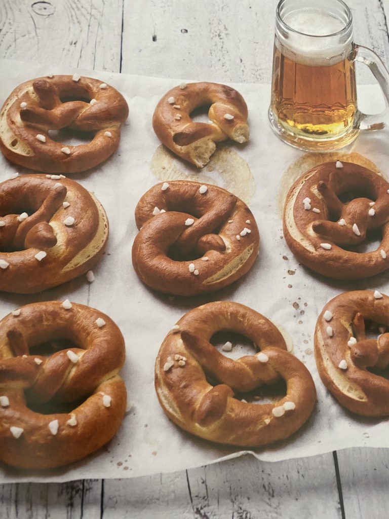 Covrigi bavarezi, covrigii care simbolizează atitudinea copilului în ...